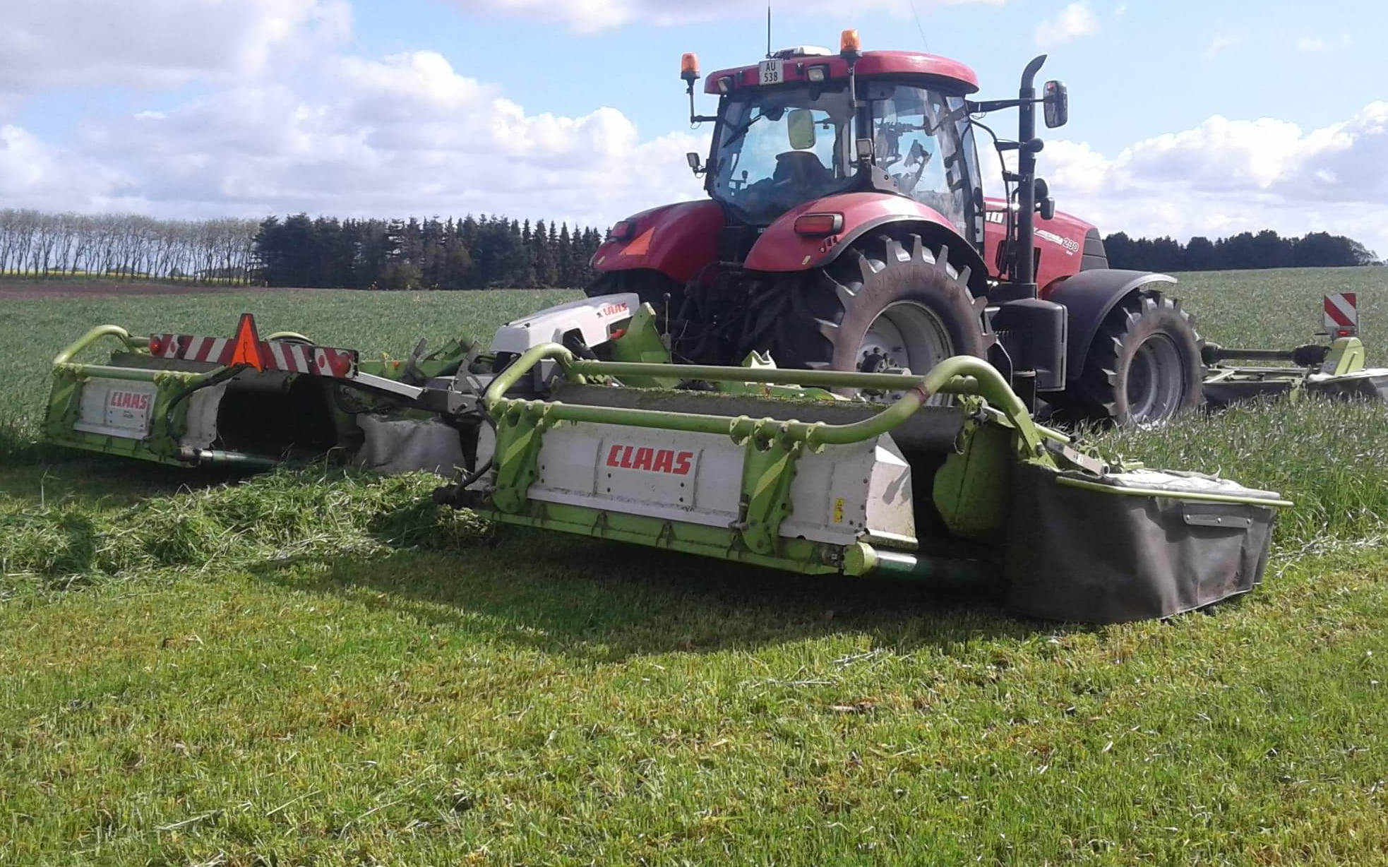 Skårlægning af græs/grønkorn - Maskinstation Christian bendix